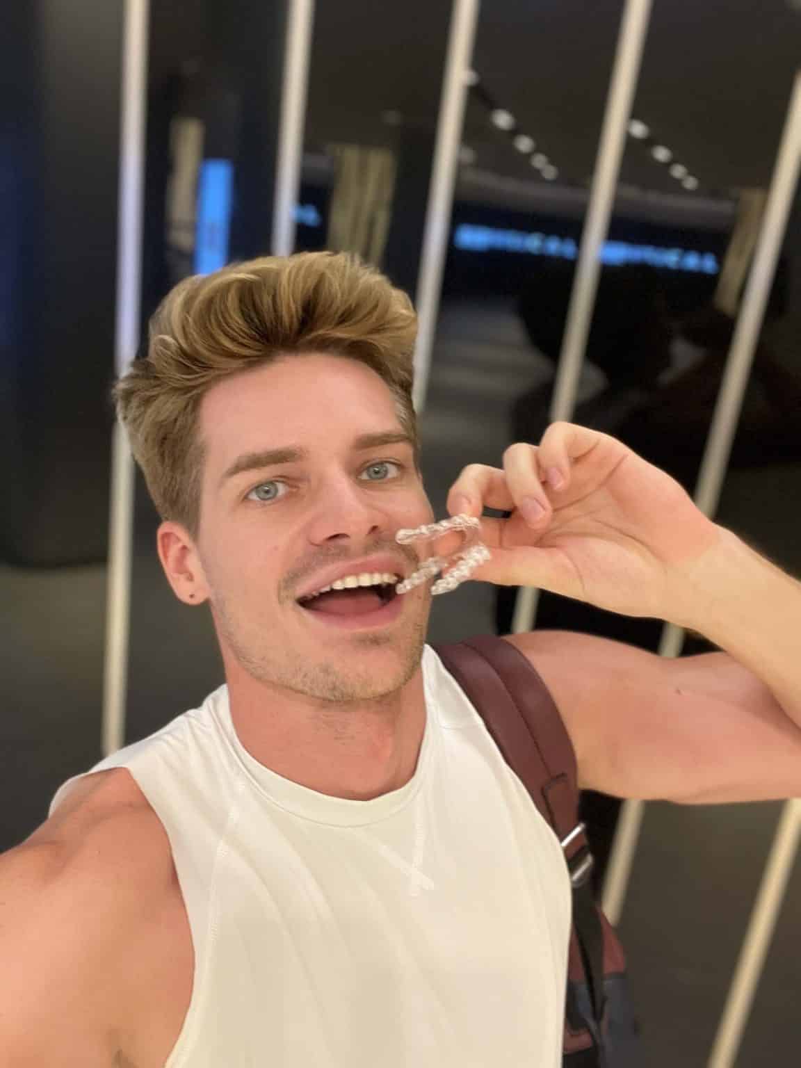 Smartee – Alinhadores Dentários Invisíveis